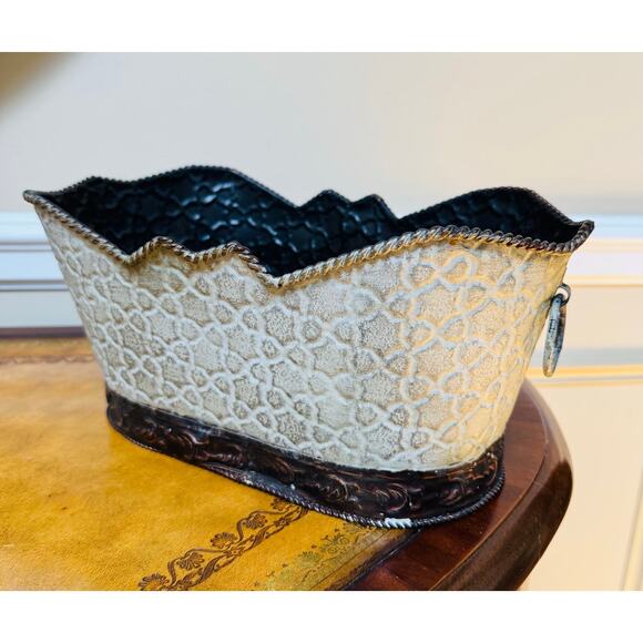 American Vintage | Accents | Rustic Metal Trough Basket Planter ...
